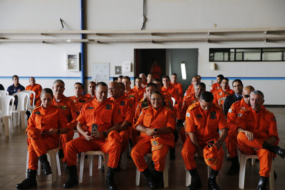 Novos comandantes de aeronave do CBMDF – CBMDF