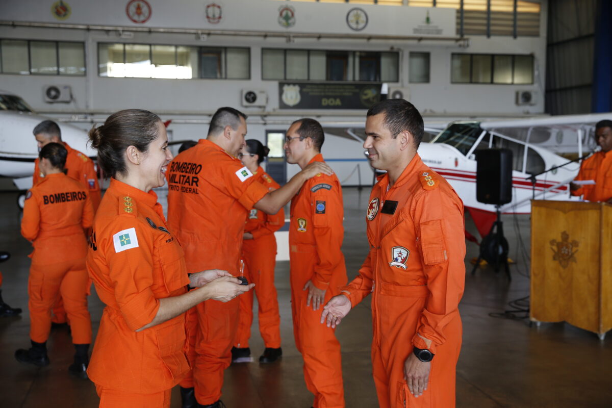 Novos comandantes de aeronave do CBMDF - CBMDF
