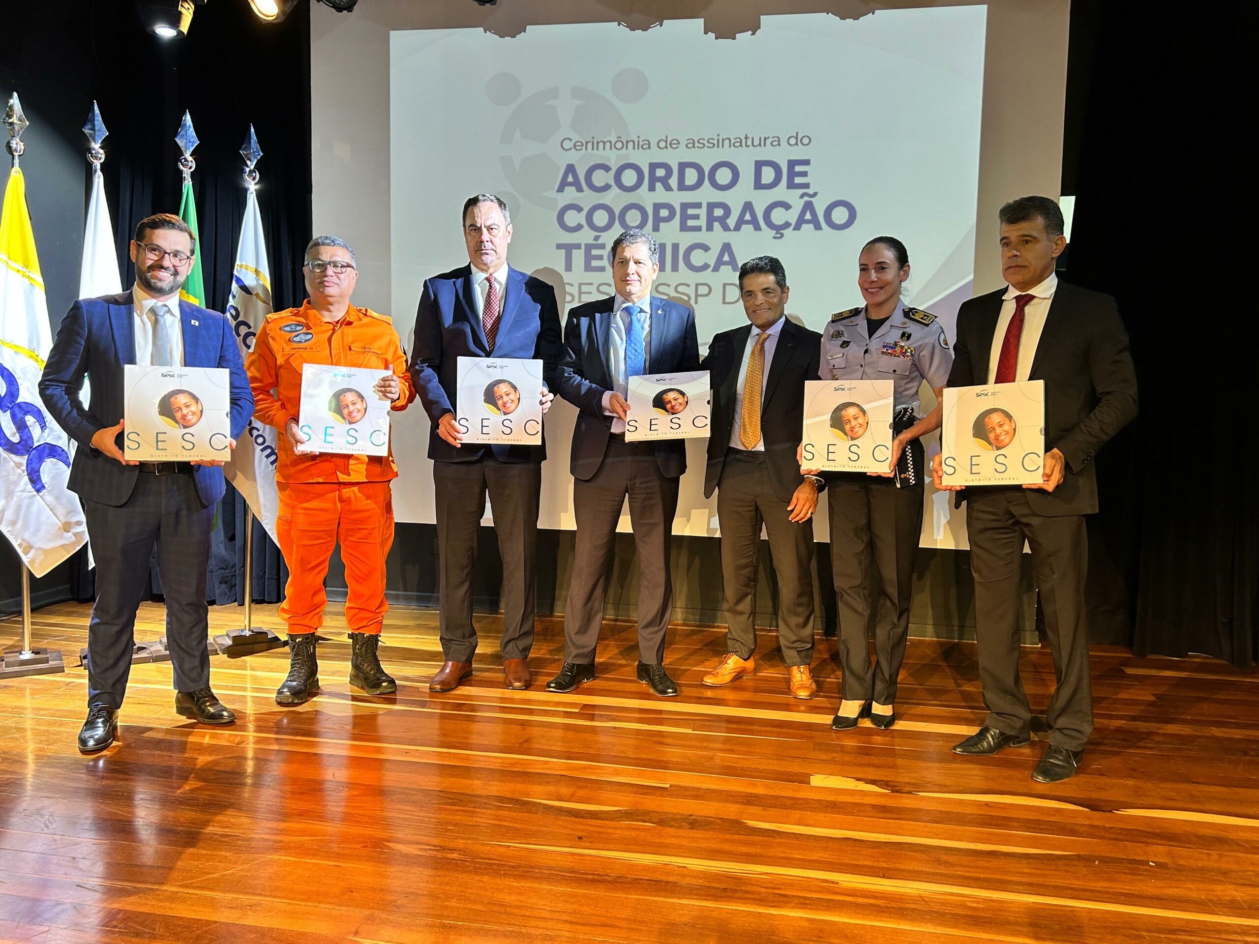 CBMDF Participa de Cerimônia de Acordo de Cooperação entre SESC-DF e ...